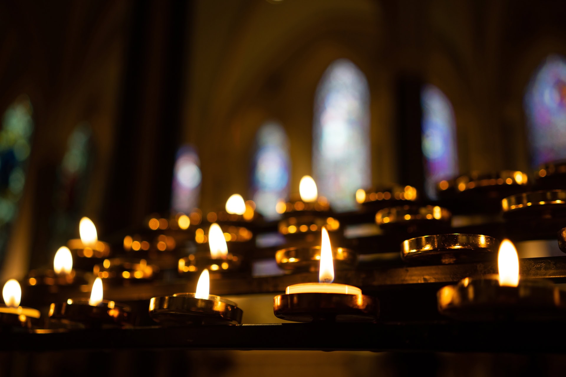 Catholic Funeral Traditions: A Guide to Rites, Customs, and Planning