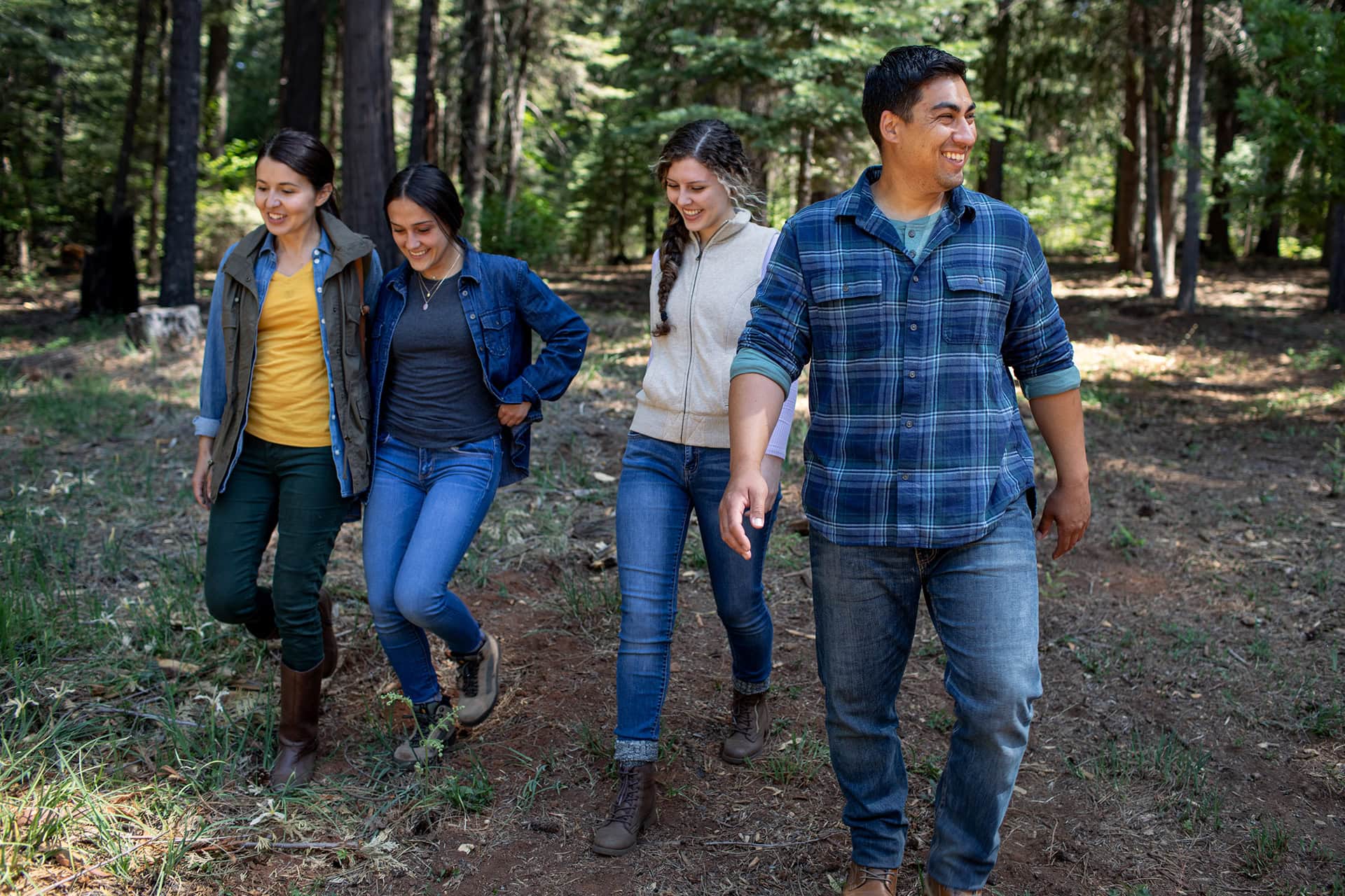 12 Meaningful Obituary Examples & Templates for a Brother