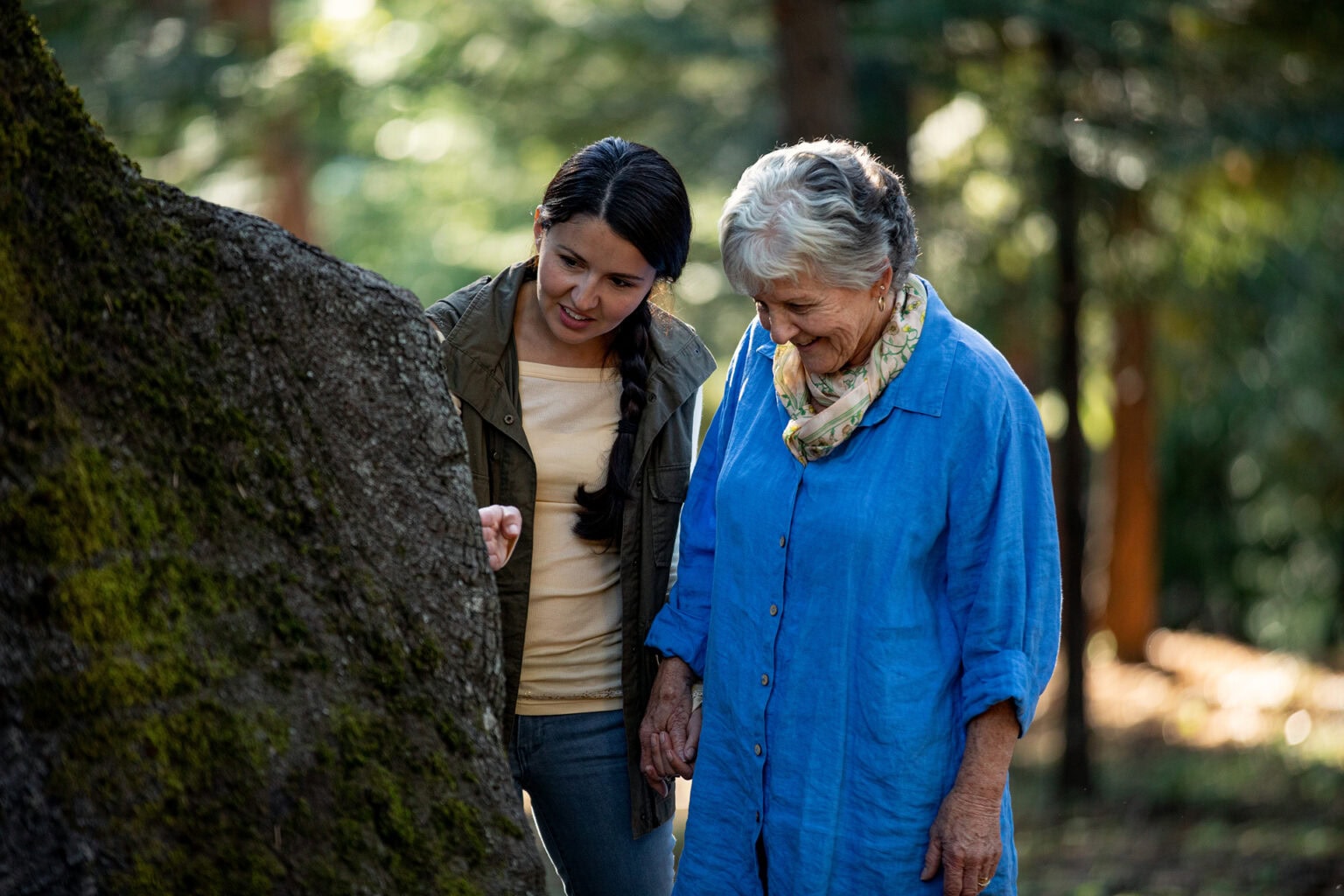 12 Meaningful Obituary Examples & Templates for a Brother