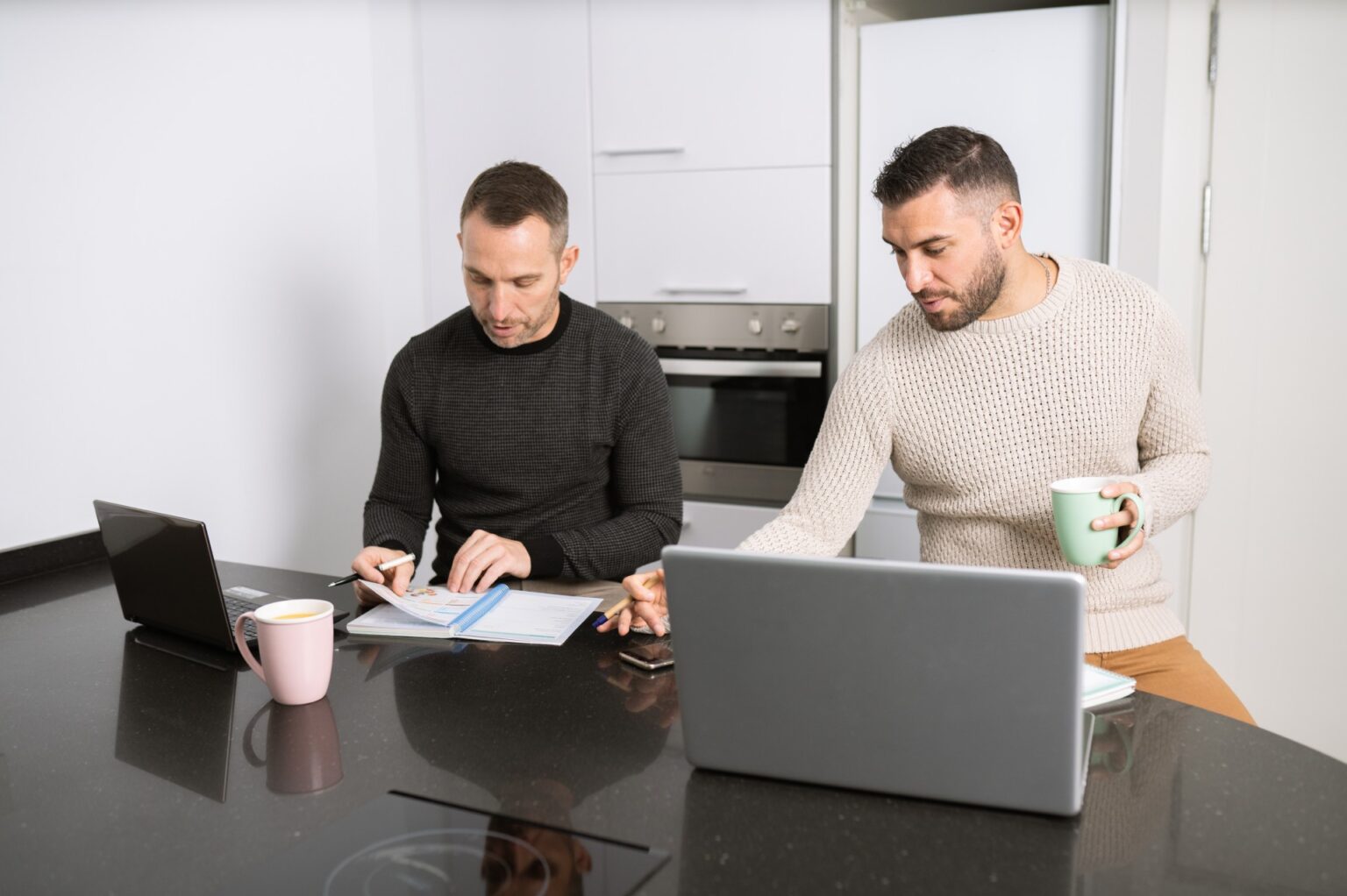 12 Meaningful Obituary Examples & Templates for a Brother