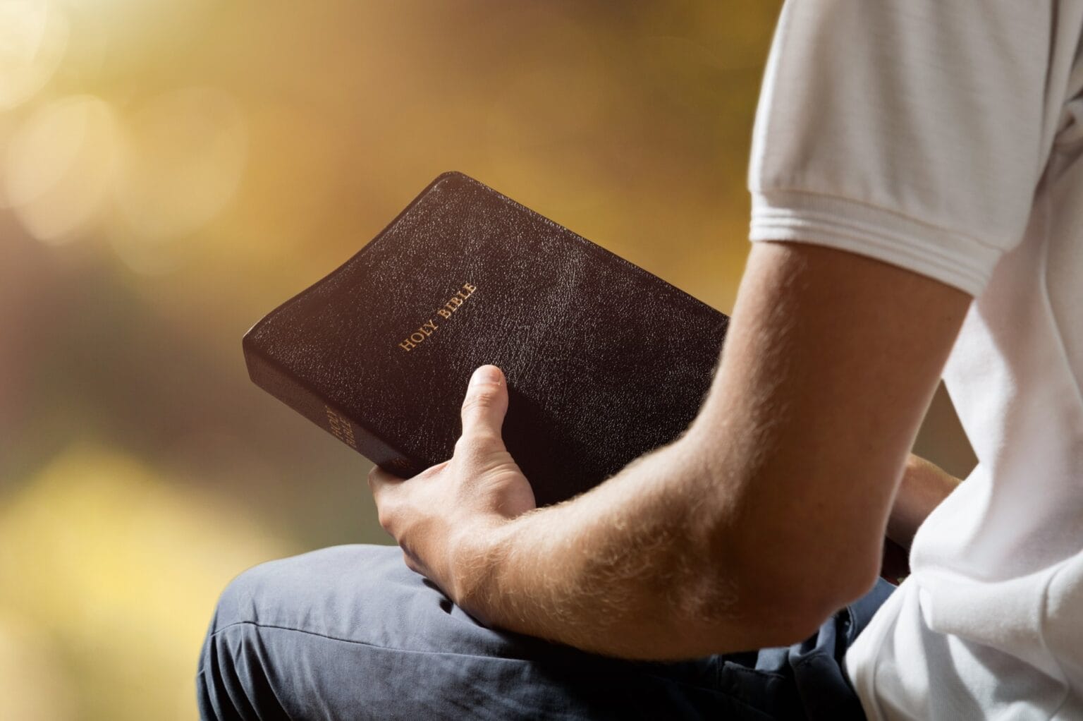 Christian Memorial Service Ideas | 10 Faithful Ways to Honor a Loved One